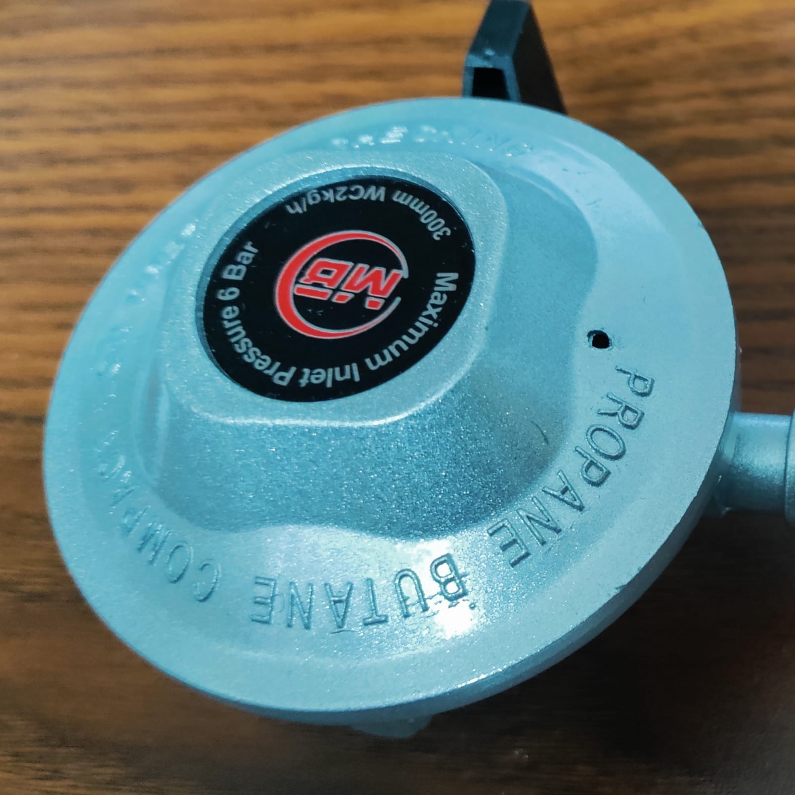 MB Silver Low Pressure LPG Gas Regulator, 22mm. || 10503